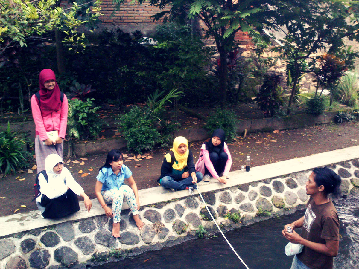 Water Sampling Workshop at Lifepatch | biodesign for the real world